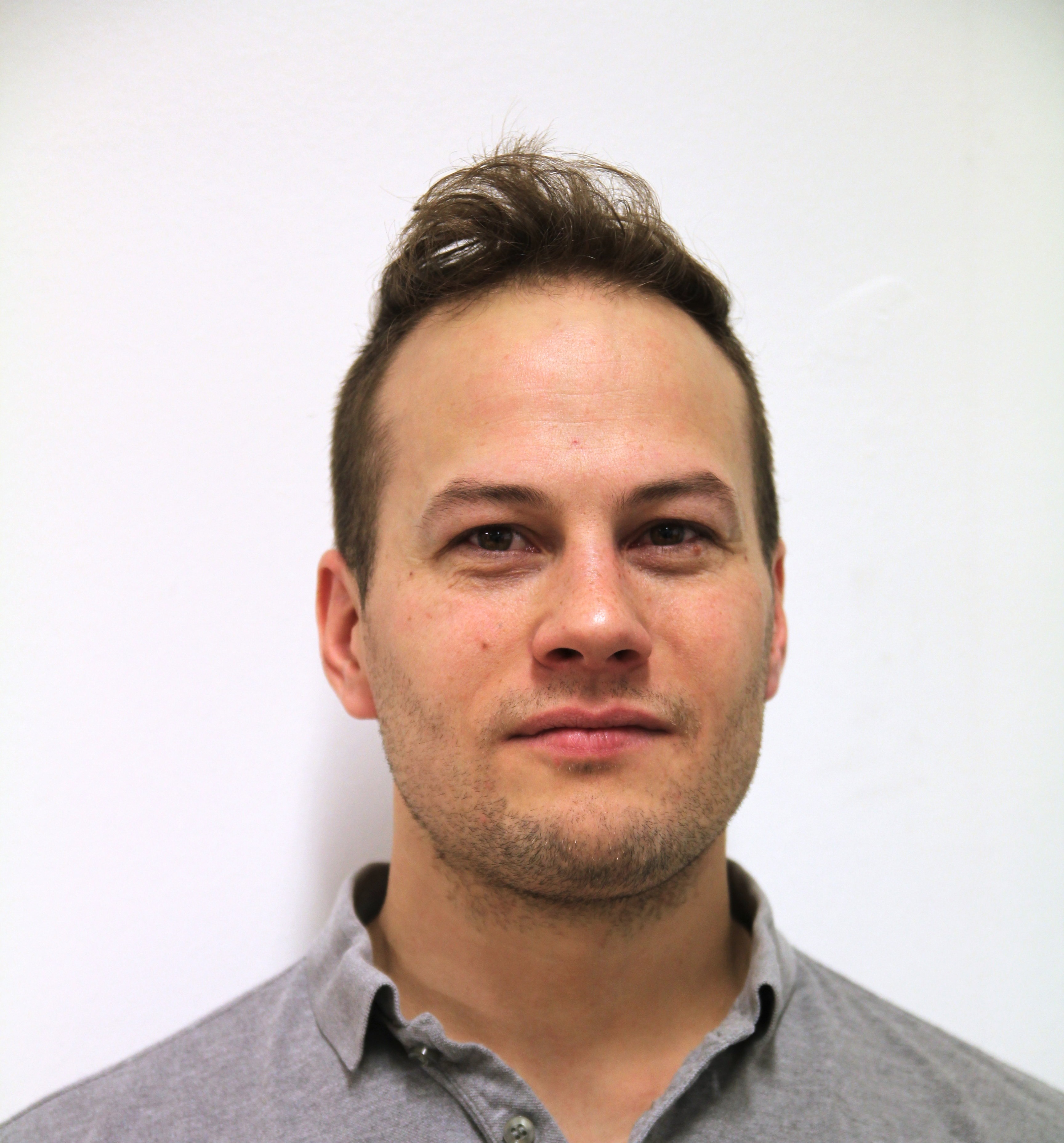 Contact - Öhman Trukit