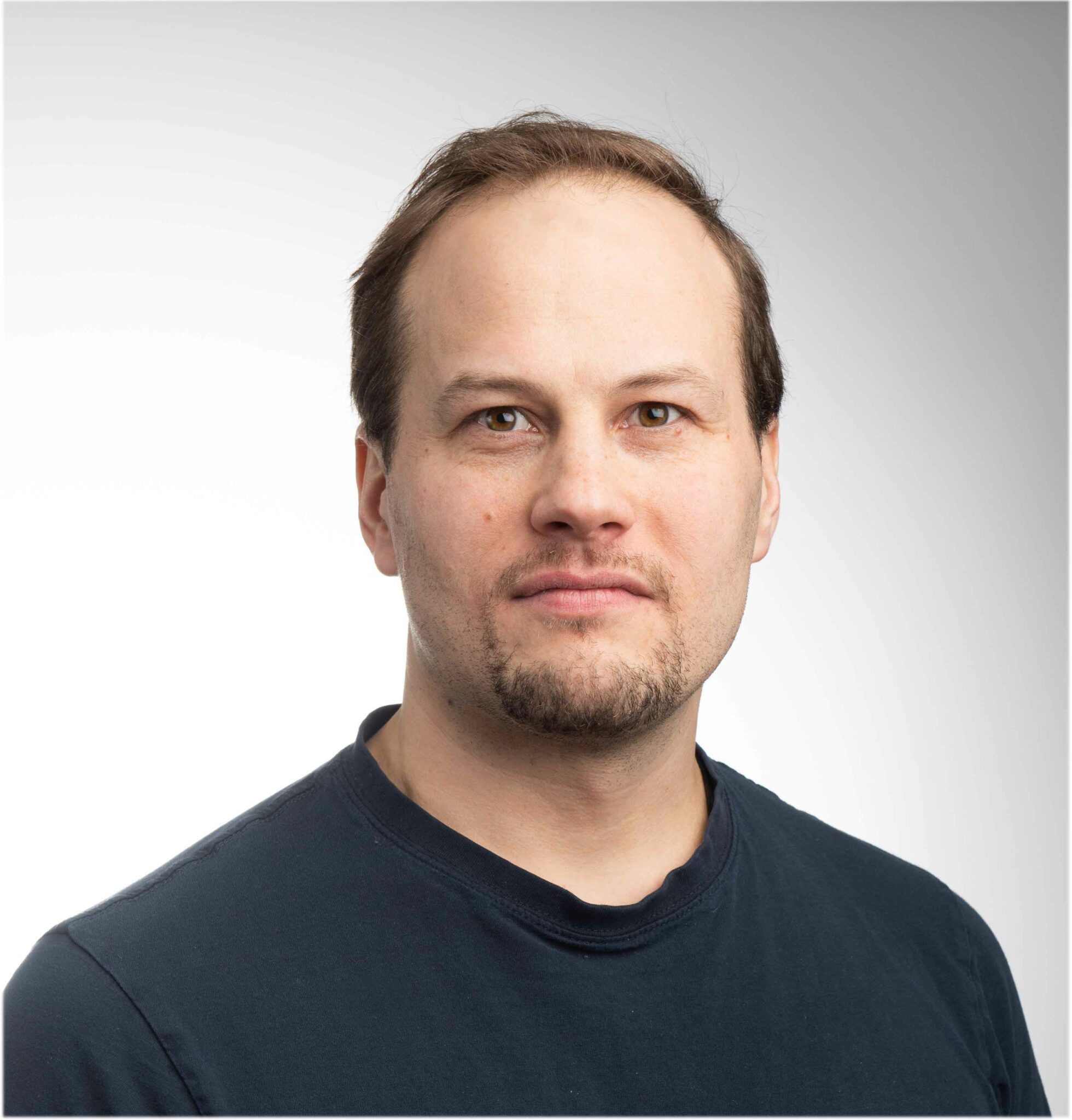 Yhteys - Öhman Trukit